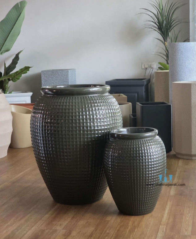 Fancy Ceramic Like Vase Shaped FRP Planters